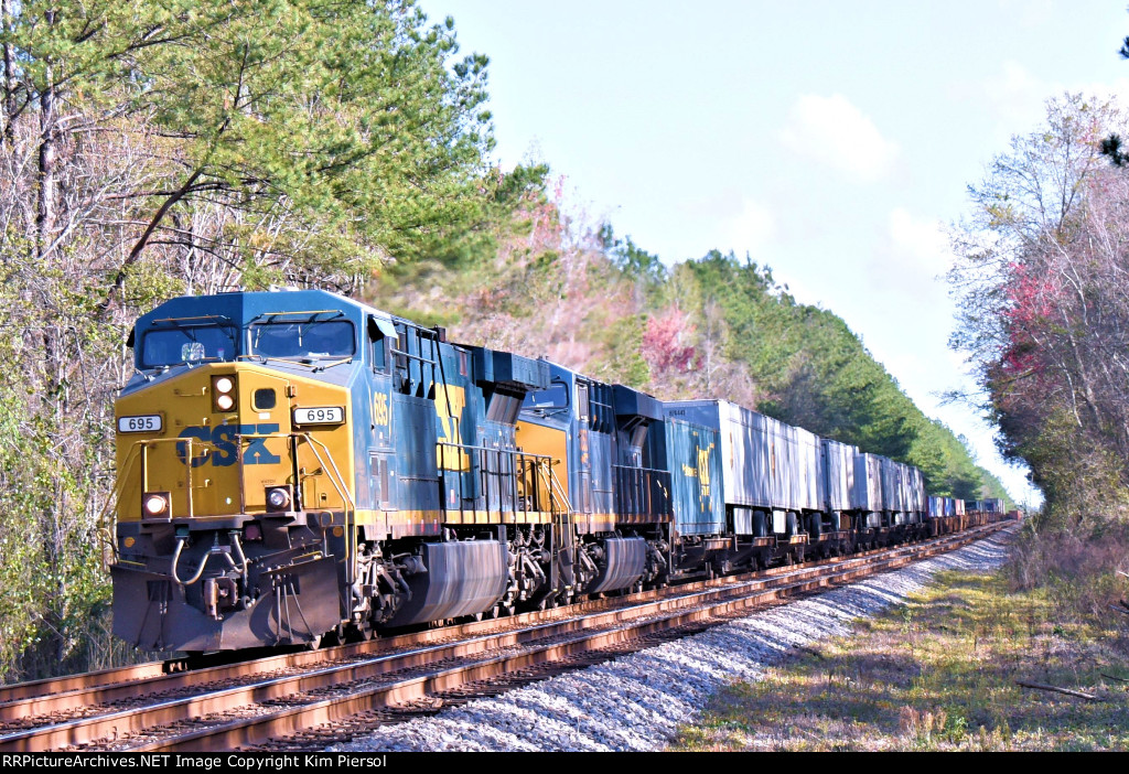 CSX 695 Q034-24